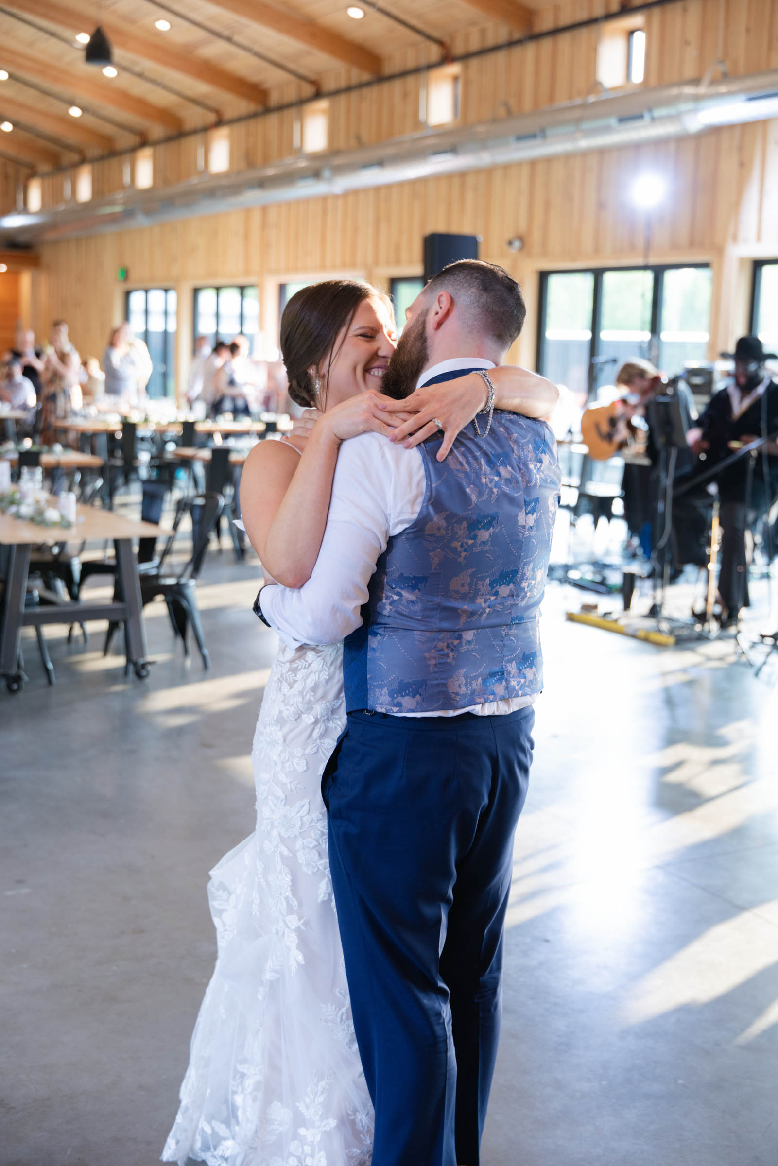 Katrina Strobush & Jon Hansen_Wedding_2025-2406 - Mueller Photography